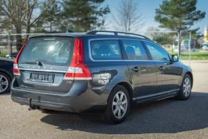 Pelēks Volvo V70 2014 Liepāja, ar dzinēja tilpumu 1.60 L un nobraukumu 285 tūkst. km par 9950 €, foto 5 vietnē AUTOMOTO.COM.LV