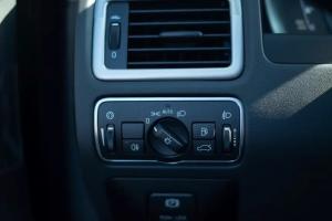 Pelēks Volvo V70 2014 Liepāja, ar dzinēja tilpumu 1.60 L un nobraukumu 285 tūkst. km par 9950 €, foto 20 vietnē AUTOMOTO.COM.LV