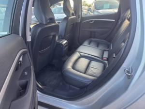 Grey Volvo V70 2014 in Jelgava, with an engine capacity of 2.00 L and mileage of 325 thousand km for 7200 €, photo 18 on AUTOMOTO.COM.LV