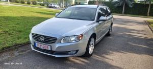 Pelēks Volvo V70 2014 Kėdainiai, ar dzinēja tilpumu 1.60 L un nobraukumu 296 tūkst. km par 6399 €, foto  vietnē AUTOMOTO.COM.LV