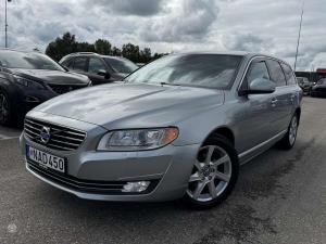 Grey Volvo V70 2014 in Vilnius, with an engine capacity of 1.97 L and mileage of 317 thousand km for 5490 €, photo 4 on AUTOMOTO.COM.LV