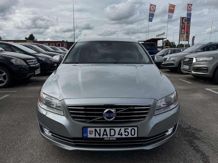 Grey Volvo V70 2014 in Vilnius, with an engine capacity of 1.97 L and mileage of 317 thousand km for 5490 €, photo 7 on AUTOMOTO.COM.LV