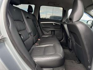 Grey Volvo V70 2014 in Vilnius, with an engine capacity of 1.97 L and mileage of 317 thousand km for 5490 €, photo 17 on AUTOMOTO.COM.LV