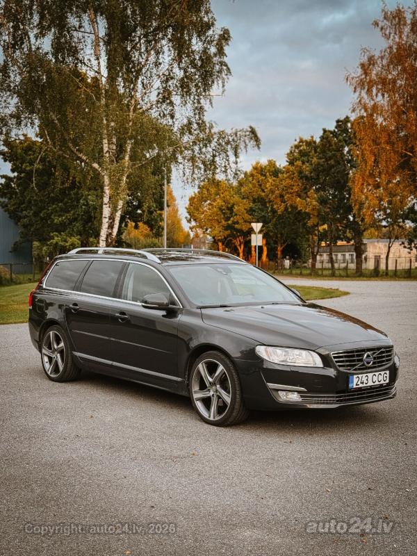 Pelēks Volvo V70 2014 Valga, ar dzinēja tilpumu 2.00 L un nobraukumu 310 tūkst. km par 8000 €, foto 2 vietnē AUTOMOTO.COM.LV