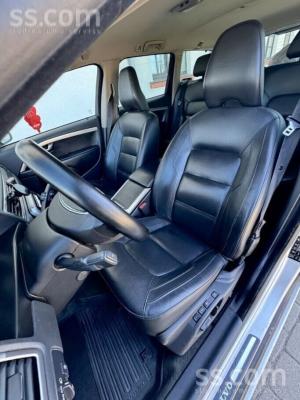 Pelēks Volvo V70 2014 Rīga, ar dzinēja tilpumu 2.00 L un nobraukumu 252 tūkst. km par 6500 €, foto 8 vietnē AUTOMOTO.COM.LV