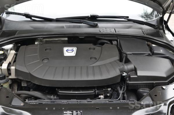 Pelēks Volvo V70 2014 Rīga, ar dzinēja tilpumu 2.00 L un nobraukumu 335 tūkst. km par 7790 €, foto 2 vietnē AUTOMOTO.COM.LV