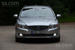 Grey Volvo V70 2014 in Riga, with an engine capacity of 2.00 L and mileage of 335 thousand km for 7790 €, photo 5 on AUTOMOTO.COM.LV