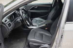 Grey Volvo V70 2014 in Riga, with an engine capacity of 2.00 L and mileage of 335 thousand km for 7790 €, photo 11 on AUTOMOTO.COM.LV
