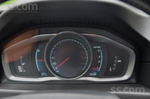 Grey Volvo V70 2014 in Riga, with an engine capacity of 2.00 L and mileage of 335 thousand km for 7790 €, photo 16 on AUTOMOTO.COM.LV