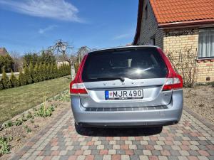 Grey Volvo V70 2014 in Joniskis, with an engine capacity of 1.98 L and mileage of 332 thousand km for 6700 €, photo 5 on AUTOMOTO.COM.LV