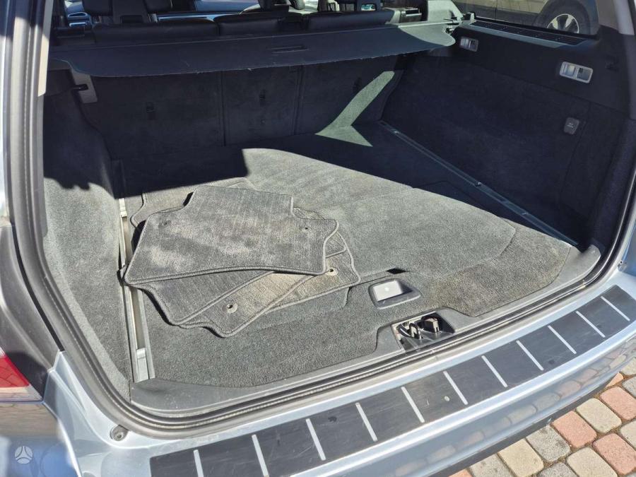 Grey Volvo V70 2014 in Joniskis, with an engine capacity of 1.98 L and mileage of 332 thousand km for 6700 €, photo 16 on AUTOMOTO.COM.LV