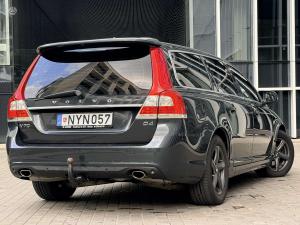 Grey Volvo V70 2014 in Vilnius, with an engine capacity of 1.97 L and mileage of 291 thousand km for 6490 €, photo 8 on AUTOMOTO.COM.LV
