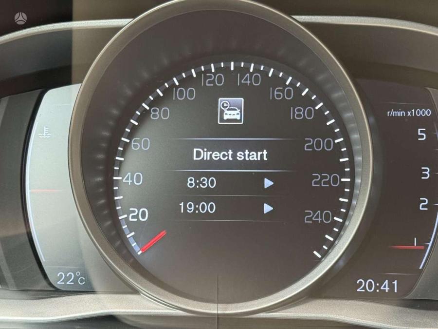 Grey Volvo V70 2014 in Vilnius, with an engine capacity of 1.97 L and mileage of 291 thousand km for 6490 €, photo 22 on AUTOMOTO.COM.LV