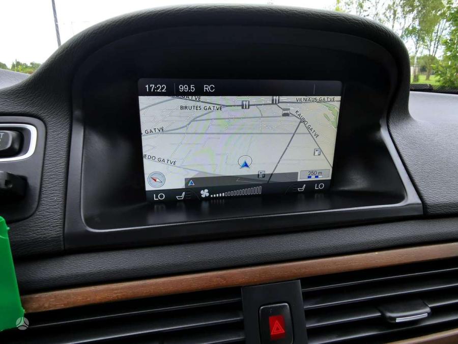 Серый Вольво В70 2014 в Укмерге, объемом двигателя 1.97 л и пробегом 295 тыс. км за 6950 €, фото 29 на AUTOMOTO.COM.LV