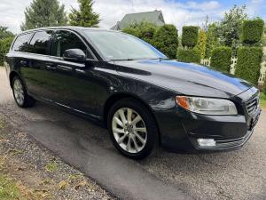 Grey Volvo V70 2014 in Alytus, with an engine capacity of 1.98 L and mileage of 265 thousand km for 6200 €, photo 3 on AUTOMOTO.COM.LV