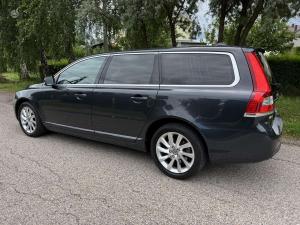 Grey Volvo V70 2014 in Alytus, with an engine capacity of 1.98 L and mileage of 265 thousand km for 6200 €, photo 7 on AUTOMOTO.COM.LV