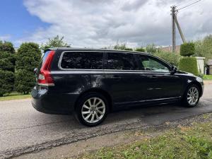 Grey Volvo V70 2014 in Alytus, with an engine capacity of 1.98 L and mileage of 265 thousand km for 6200 €, photo 11 on AUTOMOTO.COM.LV