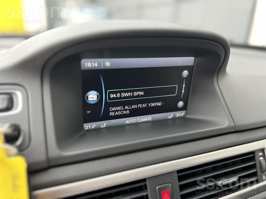 Grey Volvo V70 2014 in Liepaja, with an engine capacity of 1.60 L and mileage of 265 thousand km for 6250 €, photo 27 on AUTOMOTO.COM.LV