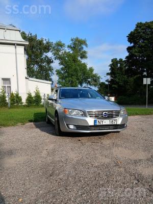 Grey Volvo V70 2014 in Riga, with an engine capacity of 2.00 L and mileage of 250 thousand km for 5900 €, photo  on AUTOMOTO.COM.LV