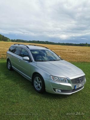 Pelēks Volvo V70 2014 Narva, ar dzinēja tilpumu 2.00 L un nobraukumu 398 tūkst. km par 6500 €, foto 6 vietnē AUTOMOTO.COM.LV