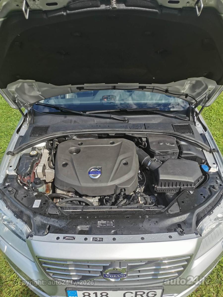 Pelēks Volvo V70 2014 Narva, ar dzinēja tilpumu 2.00 L un nobraukumu 398 tūkst. km par 6500 €, foto 8 vietnē AUTOMOTO.COM.LV