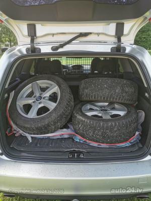 Pelēks Volvo V70 2014 Narva, ar dzinēja tilpumu 2.00 L un nobraukumu 398 tūkst. km par 6500 €, foto 9 vietnē AUTOMOTO.COM.LV