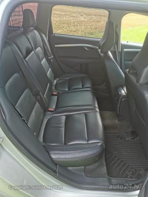 Pelēks Volvo V70 2014 Narva, ar dzinēja tilpumu 2.00 L un nobraukumu 398 tūkst. km par 6500 €, foto 16 vietnē AUTOMOTO.COM.LV