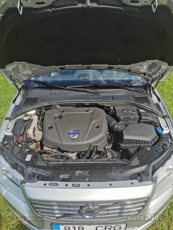 Pelēks Volvo V70 2014 Narva, ar dzinēja tilpumu 2.00 L un nobraukumu 398 tūkst. km par 6500 €, foto 8 vietnē AUTOMOTO.COM.LV