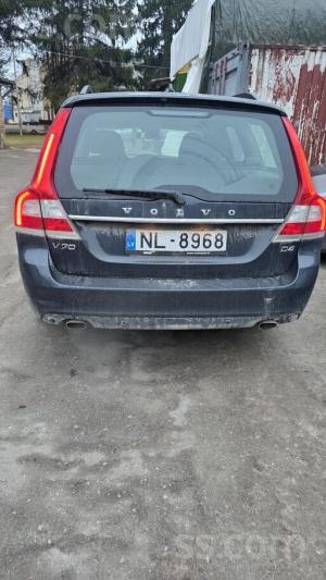 Серый Вольво В70 2014 в Рига, объемом двигателя 2.00 л и пробегом 382 тыс. км за 2500 €, фото 6 на AUTOMOTO.COM.LV