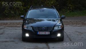 Pelēks Volvo V70 2014 Rīga, ar dzinēja tilpumu 2.00 L un nobraukumu 0 tūkst. km par 7390 €, foto 4 vietnē AUTOMOTO.COM.LV