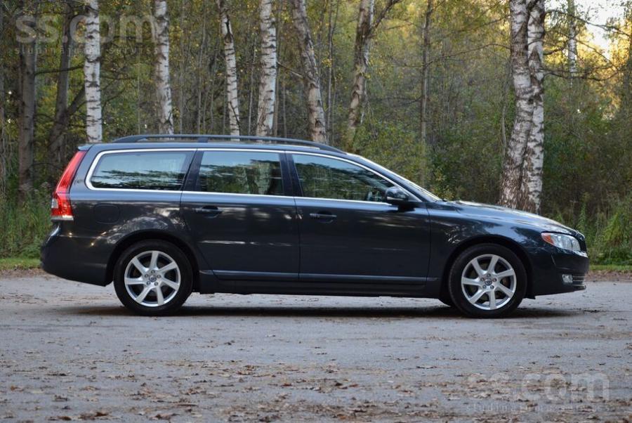 Pelēks Volvo V70 2014 Rīga, ar dzinēja tilpumu 2.00 L un nobraukumu 0 tūkst. km par 7390 €, foto 12 vietnē AUTOMOTO.COM.LV