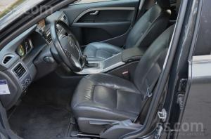 Pelēks Volvo V70 2014 Rīga, ar dzinēja tilpumu 2.00 L un nobraukumu 0 tūkst. km par 7390 €, foto 13 vietnē AUTOMOTO.COM.LV