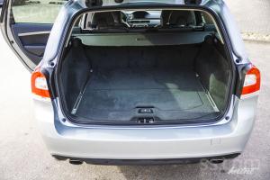 Pelēks Volvo V70 2014 Jelgava, ar dzinēja tilpumu 2.00 L un nobraukumu 320 tūkst. km par 6400 €, foto 16 vietnē AUTOMOTO.COM.LV