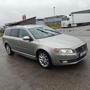 Pelēks Volvo V70 2014 Viļņa, ar dzinēja tilpumu 2.00 L un nobraukumu 310 tūkst. km par 4700 €, foto 3 vietnē AUTOMOTO.COM.LV