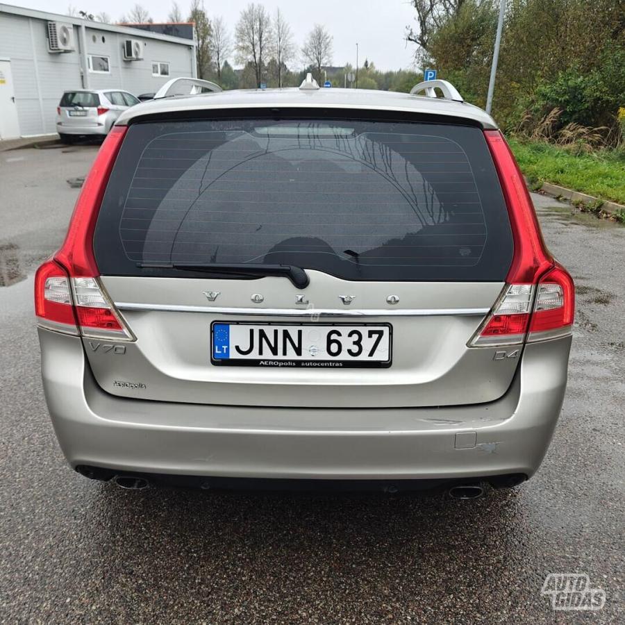 Pelēks Volvo V70 2014 Viļņa, ar dzinēja tilpumu 2.00 L un nobraukumu 310 tūkst. km par 4700 €, foto 7 vietnē AUTOMOTO.COM.LV
