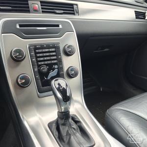 Pelēks Volvo V70 2014 Viļņa, ar dzinēja tilpumu 2.00 L un nobraukumu 310 tūkst. km par 4700 €, foto 13 vietnē AUTOMOTO.COM.LV