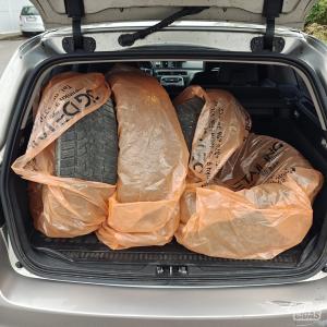 Pelēks Volvo V70 2014 Viļņa, ar dzinēja tilpumu 2.00 L un nobraukumu 310 tūkst. km par 4700 €, foto 17 vietnē AUTOMOTO.COM.LV
