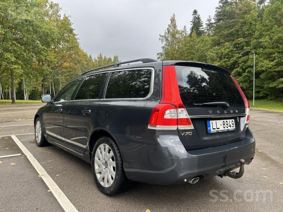 Pelēks Volvo V70 2014 Alūksne, ar dzinēja tilpumu 2.00 L un nobraukumu 0 tūkst. km par 4990 €, foto 8 vietnē AUTOMOTO.COM.LV
