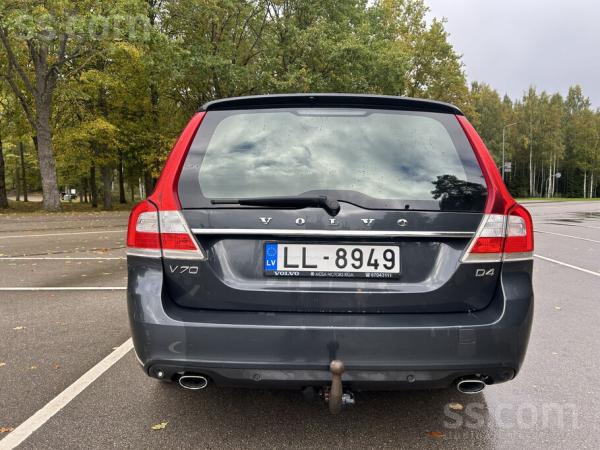Pelēks Volvo V70 2014 Alūksne, ar dzinēja tilpumu 2.00 L un nobraukumu 0 tūkst. km par 4990 €, foto 11 vietnē AUTOMOTO.COM.LV