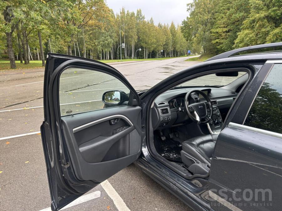 Pelēks Volvo V70 2014 Alūksne, ar dzinēja tilpumu 2.00 L un nobraukumu 0 tūkst. km par 4990 €, foto 15 vietnē AUTOMOTO.COM.LV