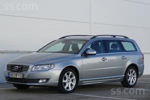 Pelēks Volvo V70 2015 Rīga, ar dzinēja tilpumu 2.00 L un nobraukumu 267 tūkst. km par 2150 €, foto 4 vietnē AUTOMOTO.COM.LV