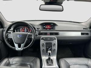 Pelēks Volvo V70 2015 Viļņa, ar dzinēja tilpumu 2.00 L un nobraukumu 294 tūkst. km par 9000 €, foto 17 vietnē AUTOMOTO.COM.LV