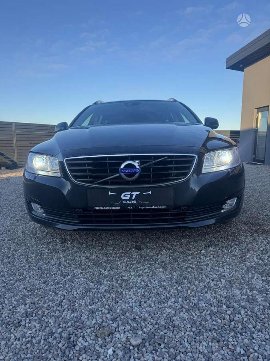 Pelēks Volvo V70 2015 Alīta, ar dzinēja tilpumu 1.98 L un nobraukumu 260 tūkst. km par 6999 €, foto 11 vietnē AUTOMOTO.COM.LV