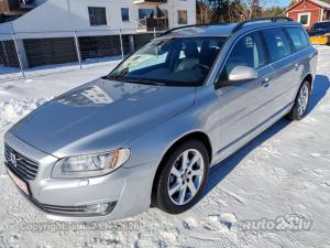 Grey Volvo V70 2015 in Tallinn, with an engine capacity of 2.00 L and mileage of 260 thousand km for 8999 €, photo  on AUTOMOTO.COM.LV