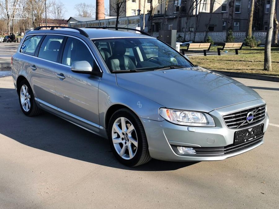 Pelēks Volvo V70 2015 Ukmergė, ar dzinēja tilpumu 2.00 L un nobraukumu 290 tūkst. km par 7750 €, foto 7 vietnē AUTOMOTO.COM.LV
