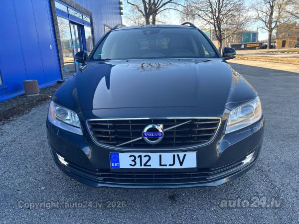 Grey Volvo V70 2015 in Paide, with an engine capacity of 2.00 L and mileage of 291 thousand km for 7990 €, photo 2 on AUTOMOTO.COM.LV