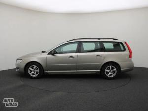 Grey Volvo V70 2015 in Vilnius, with an engine capacity of 2.00 L and mileage of 282 thousand km for 7599 €, photo 7 on AUTOMOTO.COM.LV