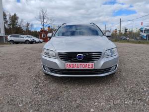 Grey Volvo V70 2015 in Tallinn, with an engine capacity of 2.00 L and mileage of 260 thousand km for 8999 €, photo 10 on AUTOMOTO.COM.LV