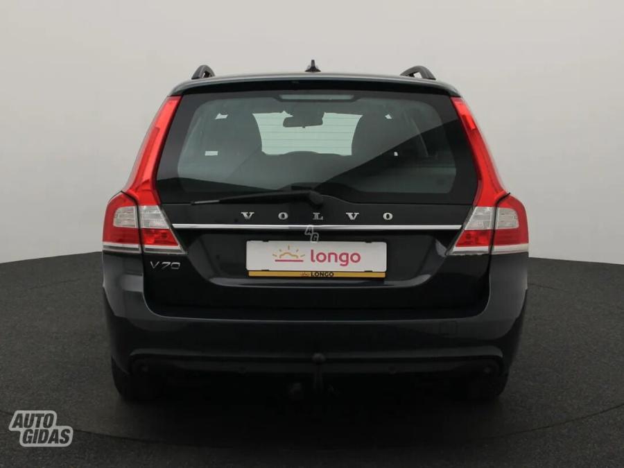 Grey Volvo V70 2015 in Vilnius, with an engine capacity of 2.00 L and mileage of 186 thousand km for 7899 €, photo 6 on AUTOMOTO.COM.LV