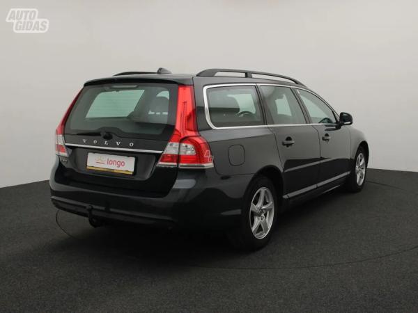 Grey Volvo V70 2015 in Vilnius, with an engine capacity of 2.00 L and mileage of 186 thousand km for 7899 €, photo 8 on AUTOMOTO.COM.LV